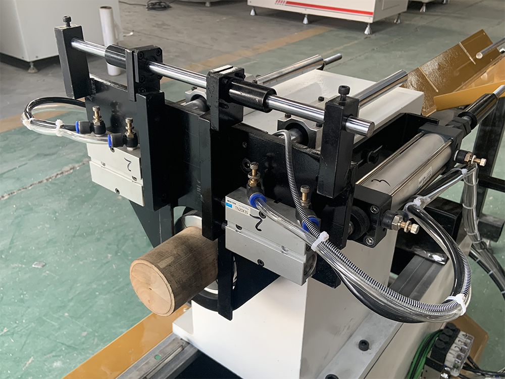 Heavy Auto Feeding Small CNC Wood Lathe Machine with Polisher --Wisdom CNC